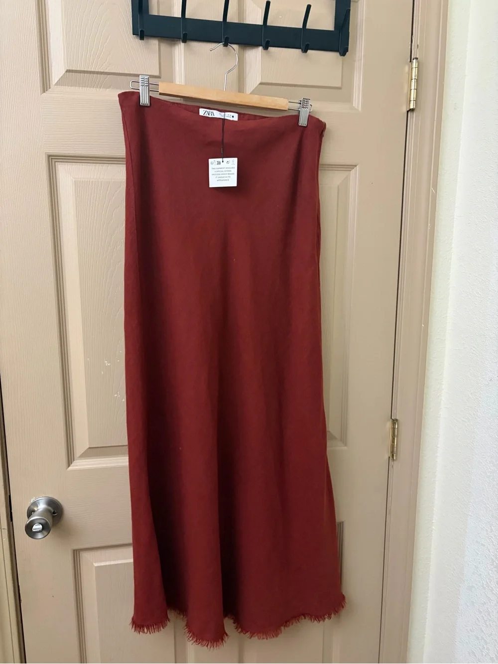 Zara | Skirts | Zara Rust Red Brownish Maxi Skirt | Poshmark